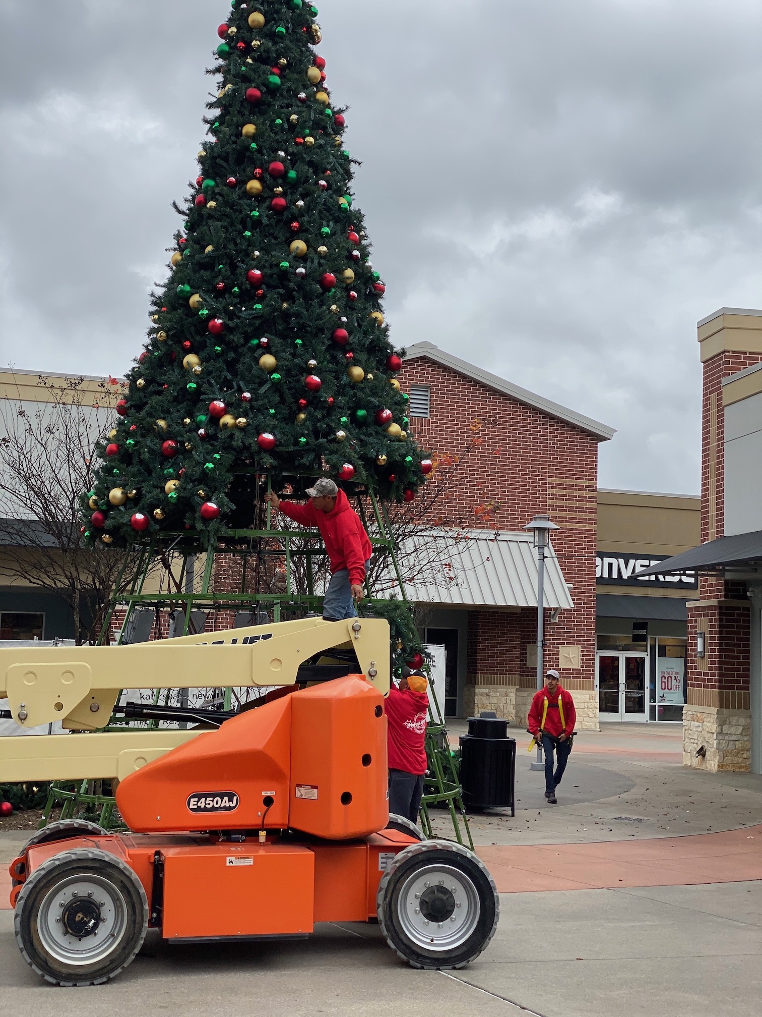 Christmas Light Installation Photo Gallery - No Fuss Lights